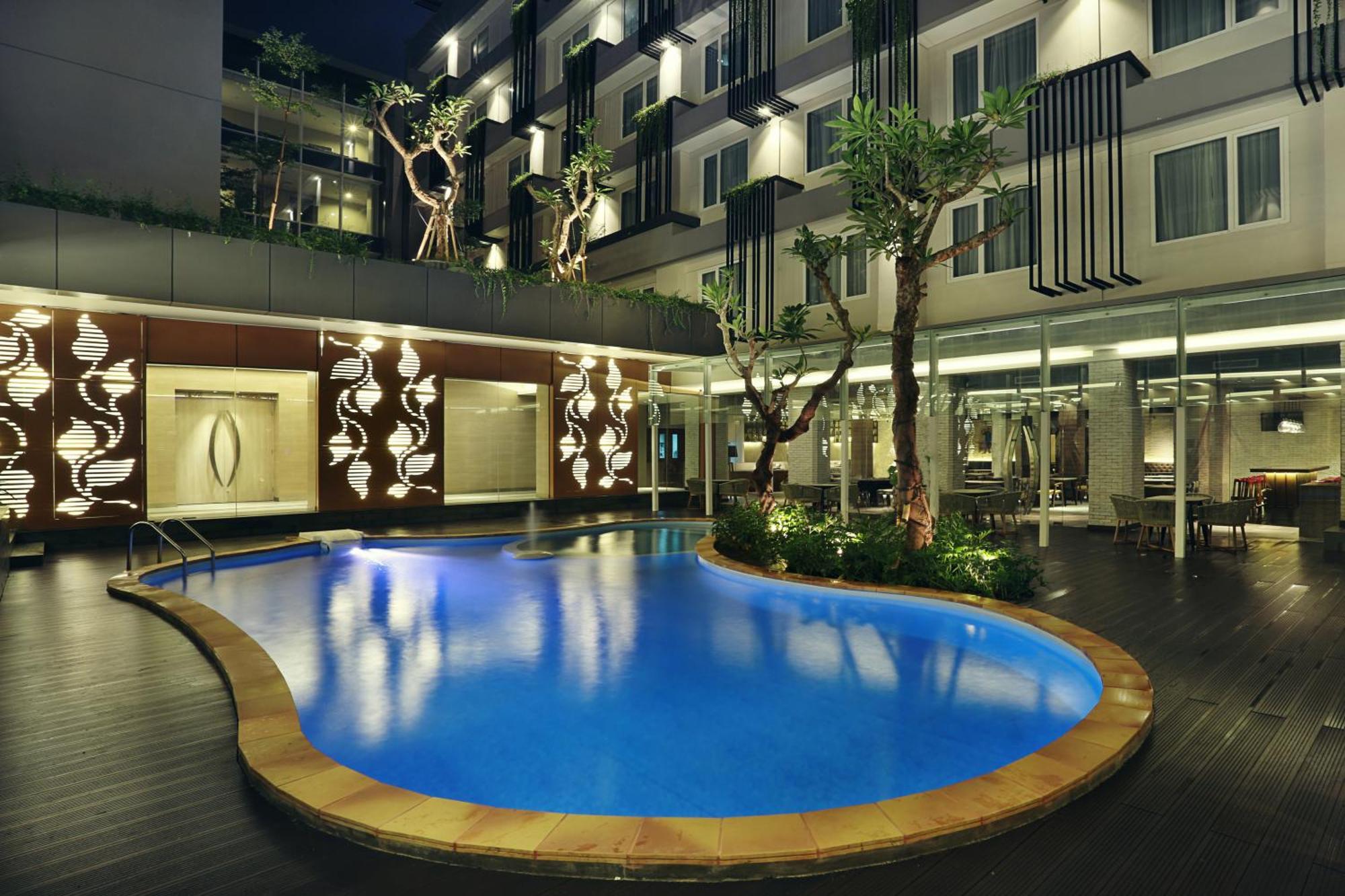 Mercure Jakarta Sabang | Rated 8.6 * Central Jakarta Stay
